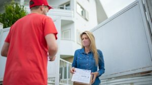 How To Report A FedEx Driver: Steps Required & What Happens Next ...